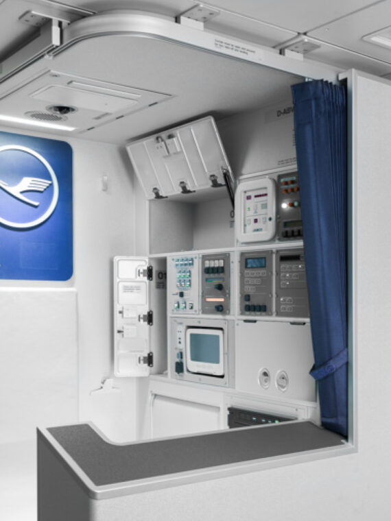 Crew Work Station - Bucher Leichtbau AG